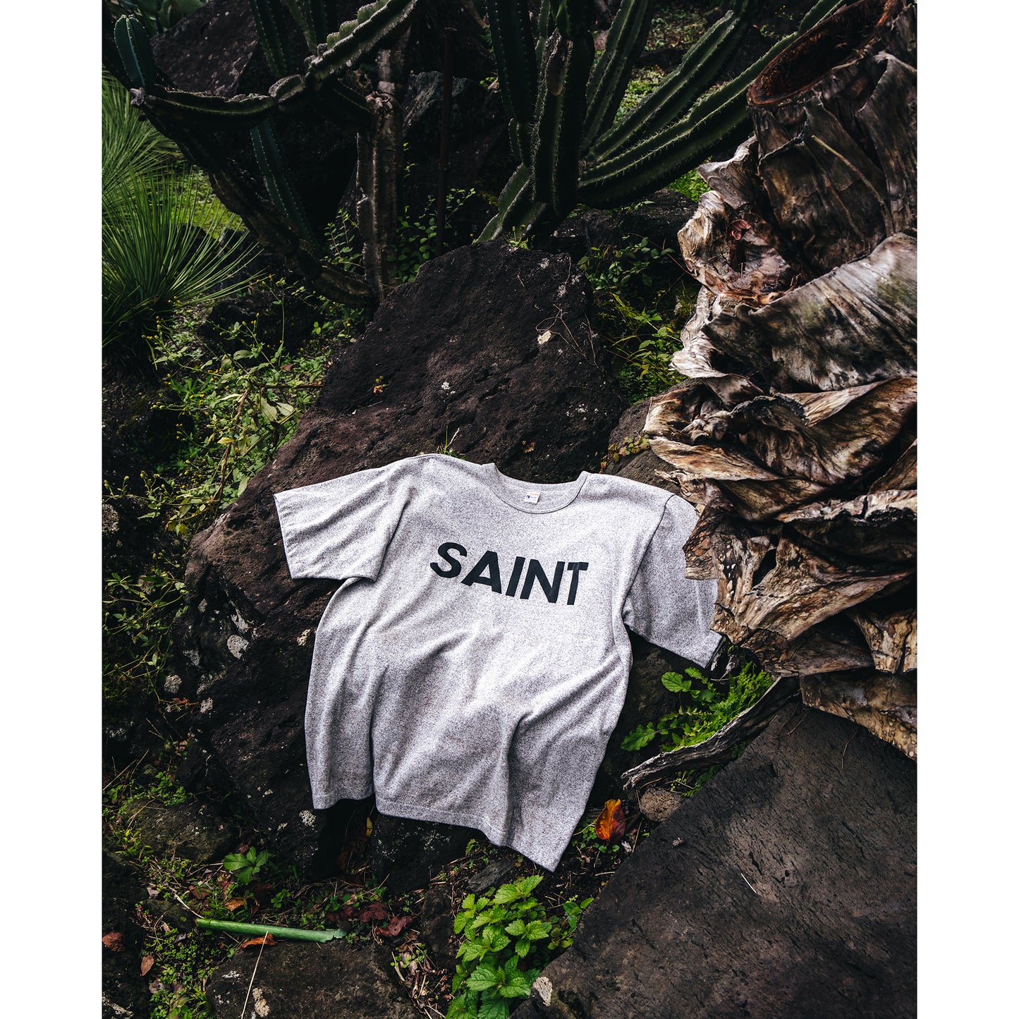 SS TEE/SAINT / GRAY – GR8